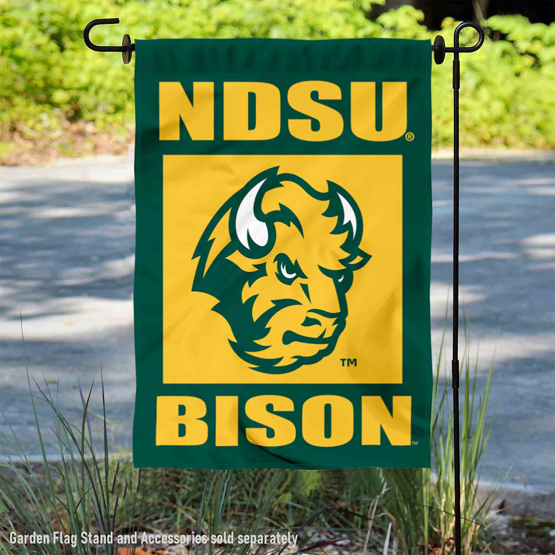 NDSU Bison Garden Flag and Yard Banner 816844018947 | eBay