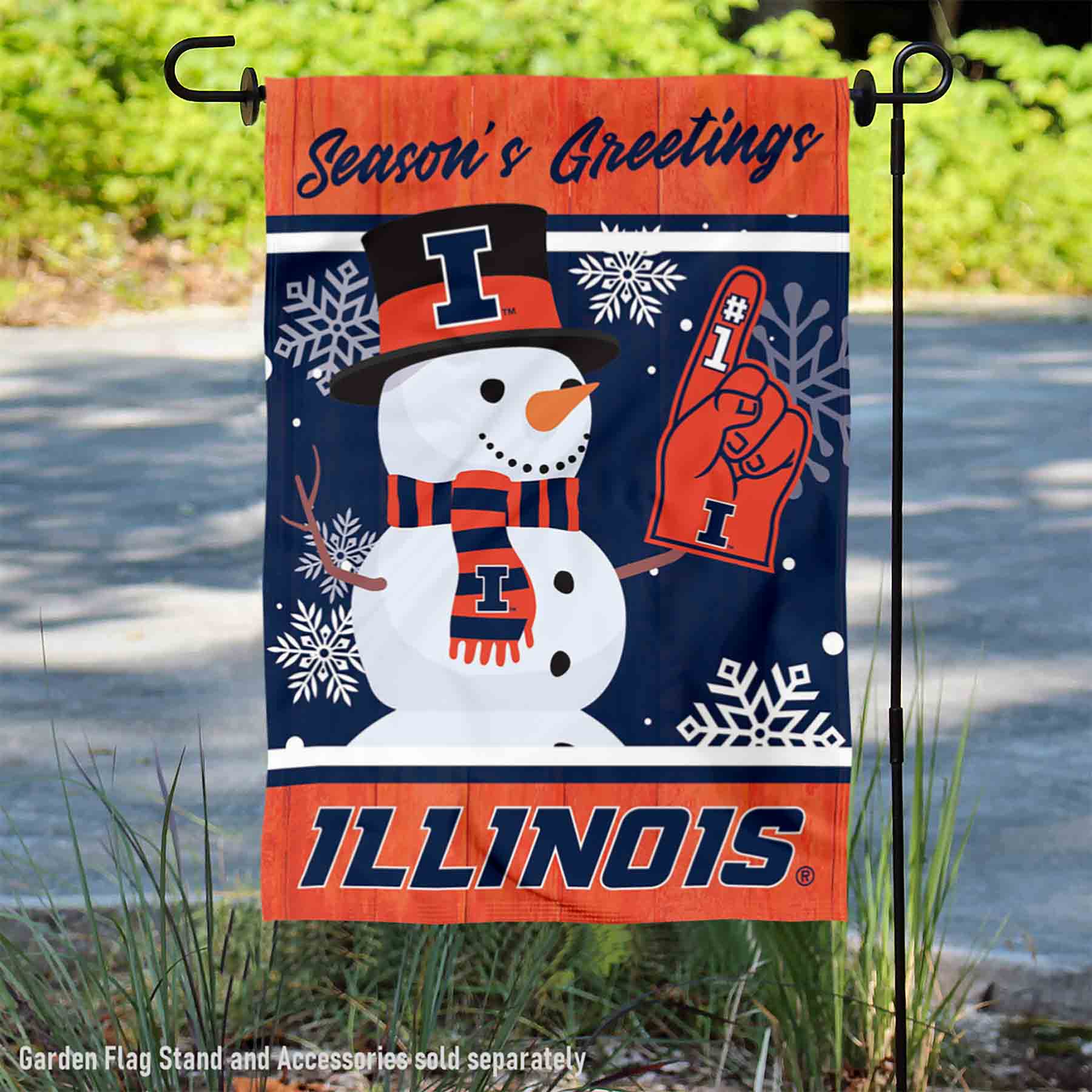 Illinois Fighting Illini Holiday Winter Snow Garden Flag and Yard ...