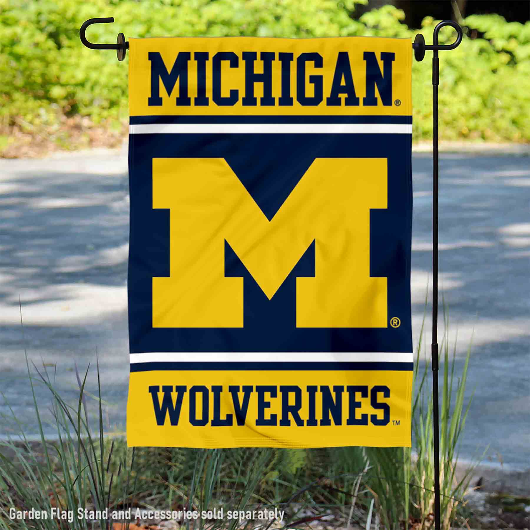 Michigan Team University Wolverines Garden Flag and Yard Banner ...