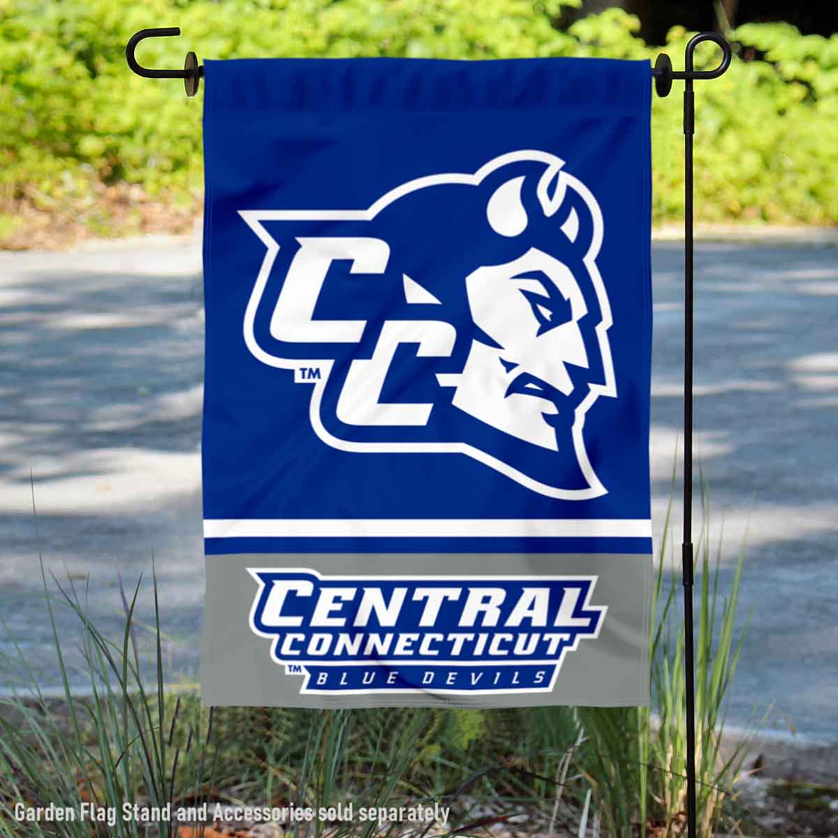 Central Connecticut State University Garden Flag and Yard Banner ...